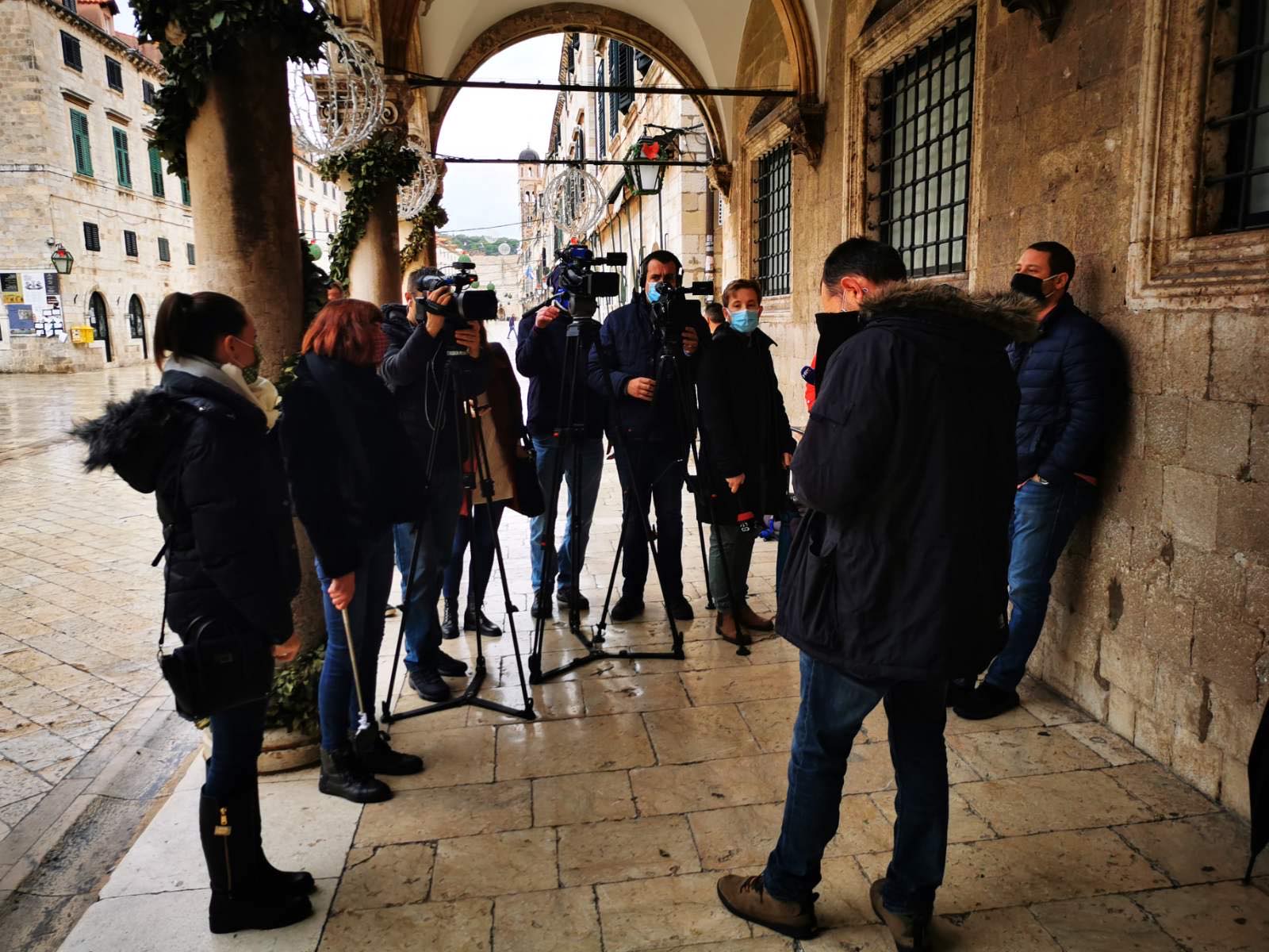 GOLF NA SRĐU: Aaron Frenkel osobno tužio RH pred arbitražnim sudom ...