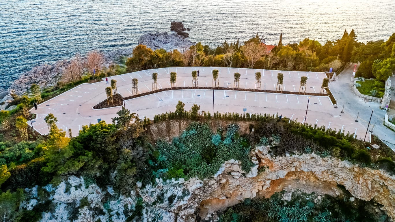 NIJE FOTOMONTAŽA Pogledajte kako iz zraka izgleda uređeni parking ...