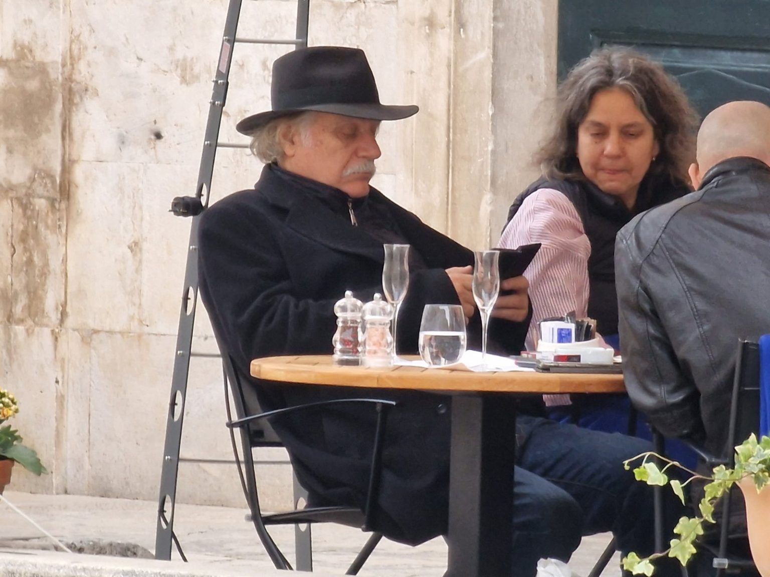 Rade Šerbedžija i supruga Lenka uživaju u Dubrovniku - DubrovnikNet