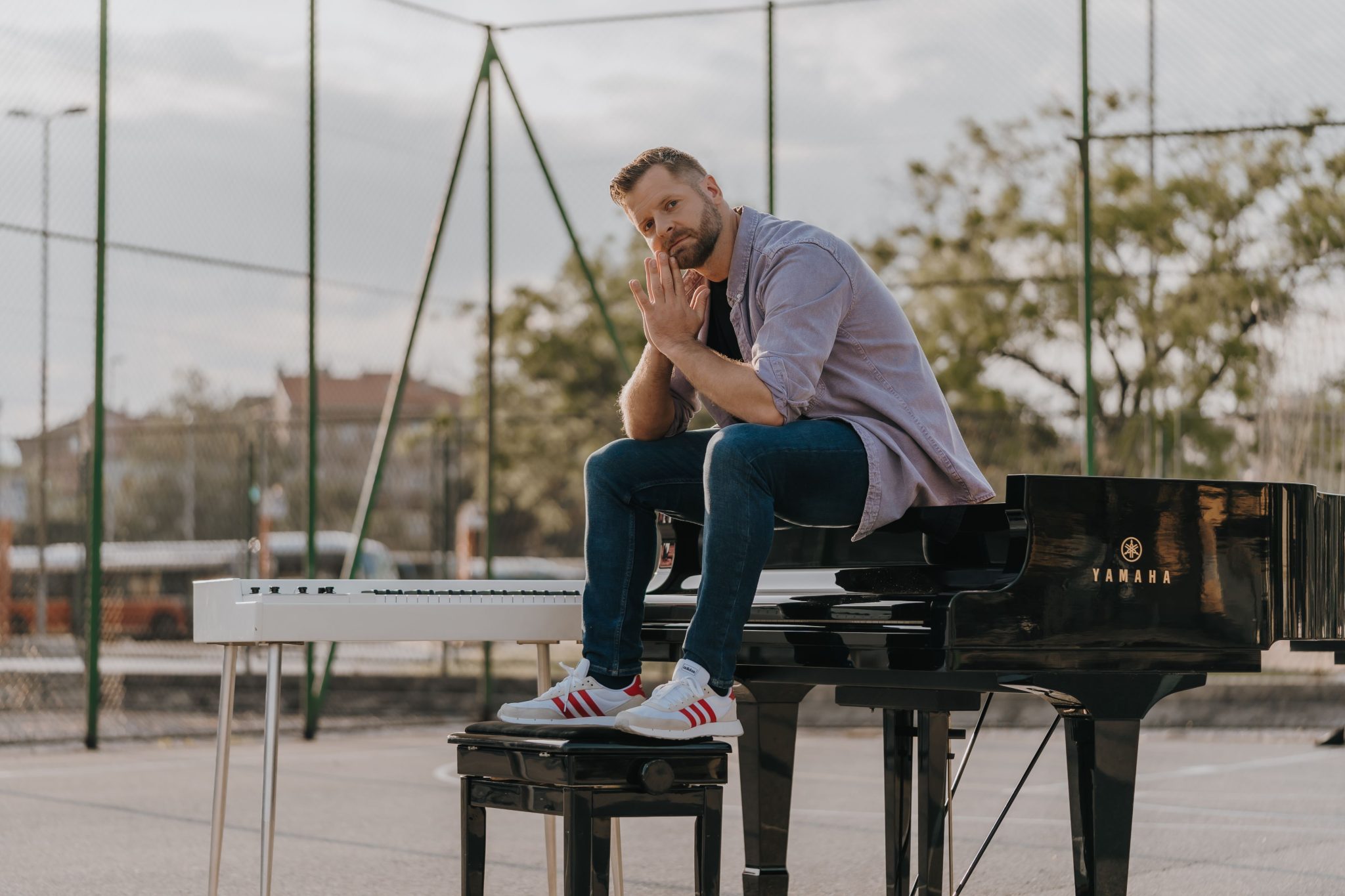 Nagrađivani pijanist Zvjezdan Ružić sutra na Trgu oružja - DubrovnikNet