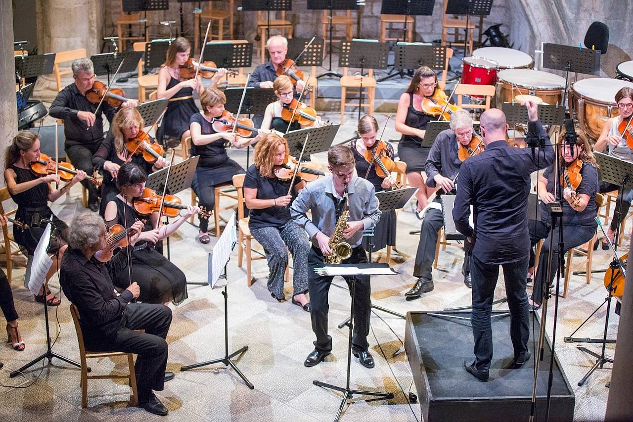 Saksofonist Lovro Merčep nastupa s DSO-om večeras u Revelinu - DubrovnikNet