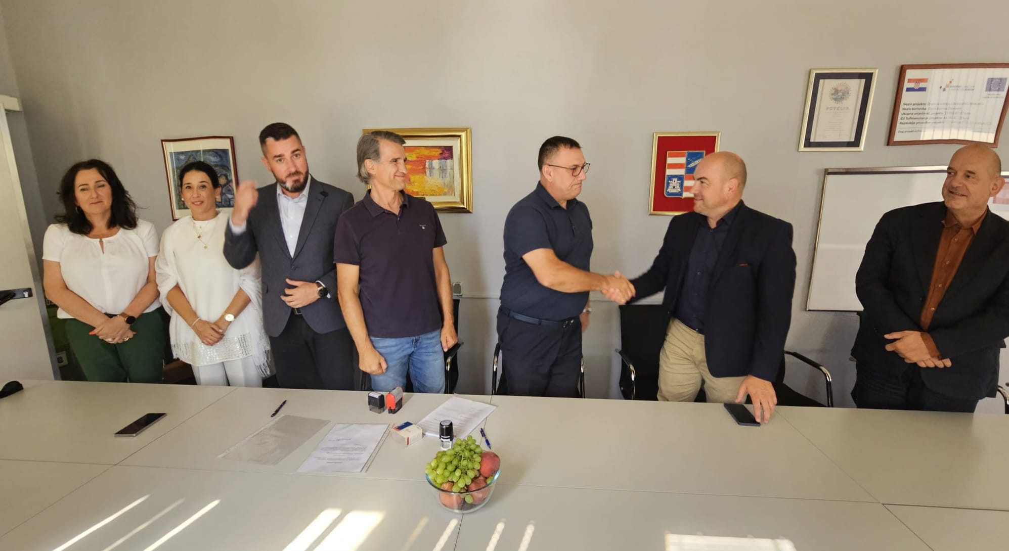 POTPISAN UGOVOR Uskoro počinje energetska obnove dubrovačke bolnice vrijedna više od 20 milijuna ...